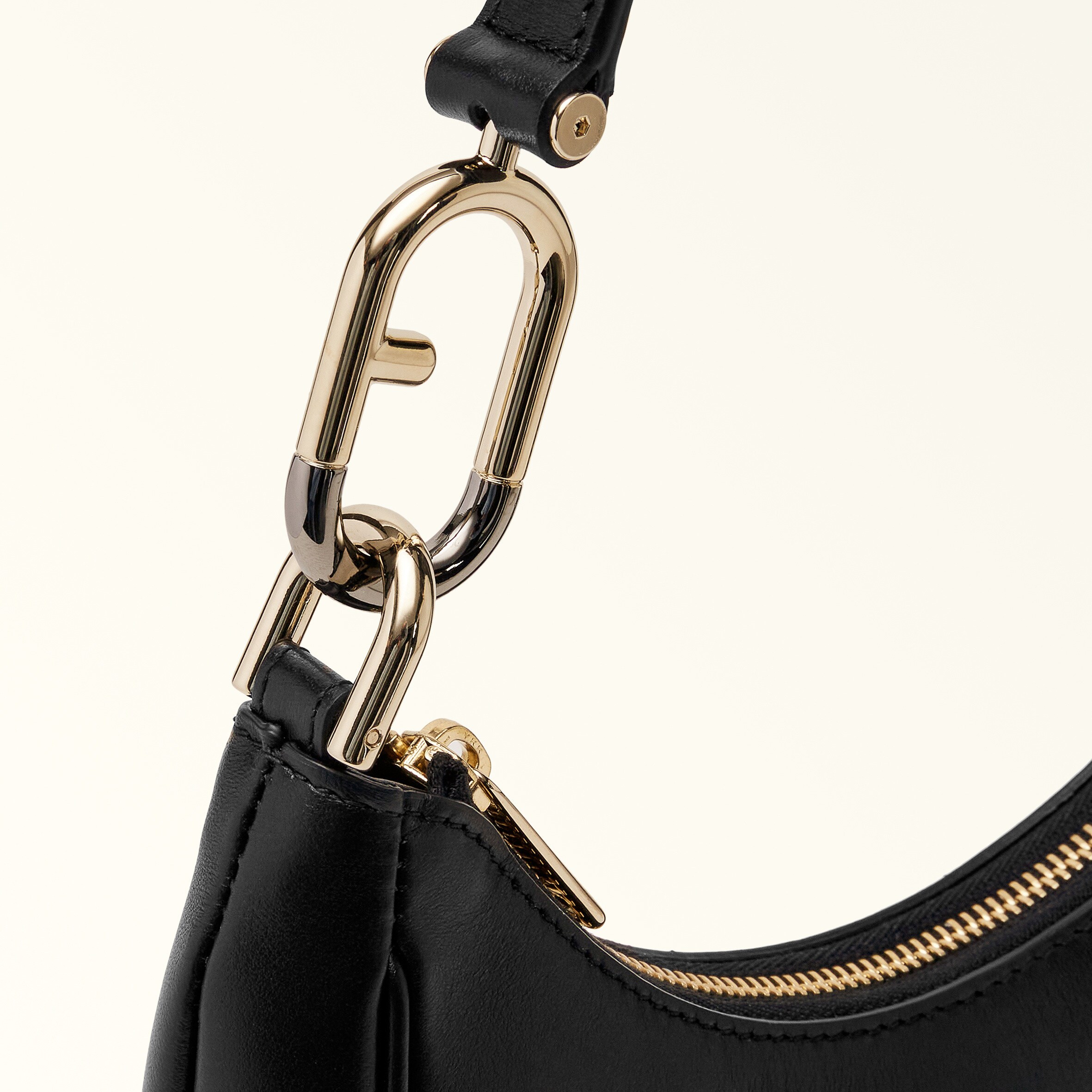 Shoulder Bag S NERO Furla Primavera | Furla US